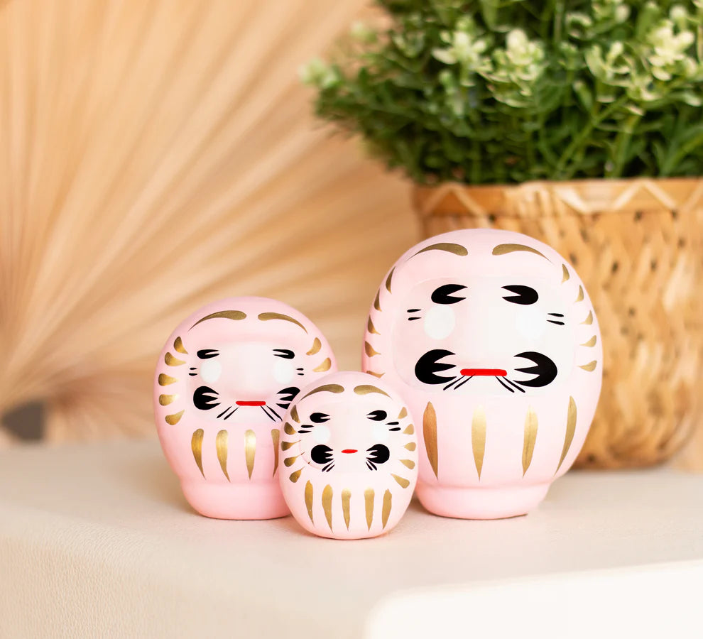 Daruma Doll. Medium [Pink]